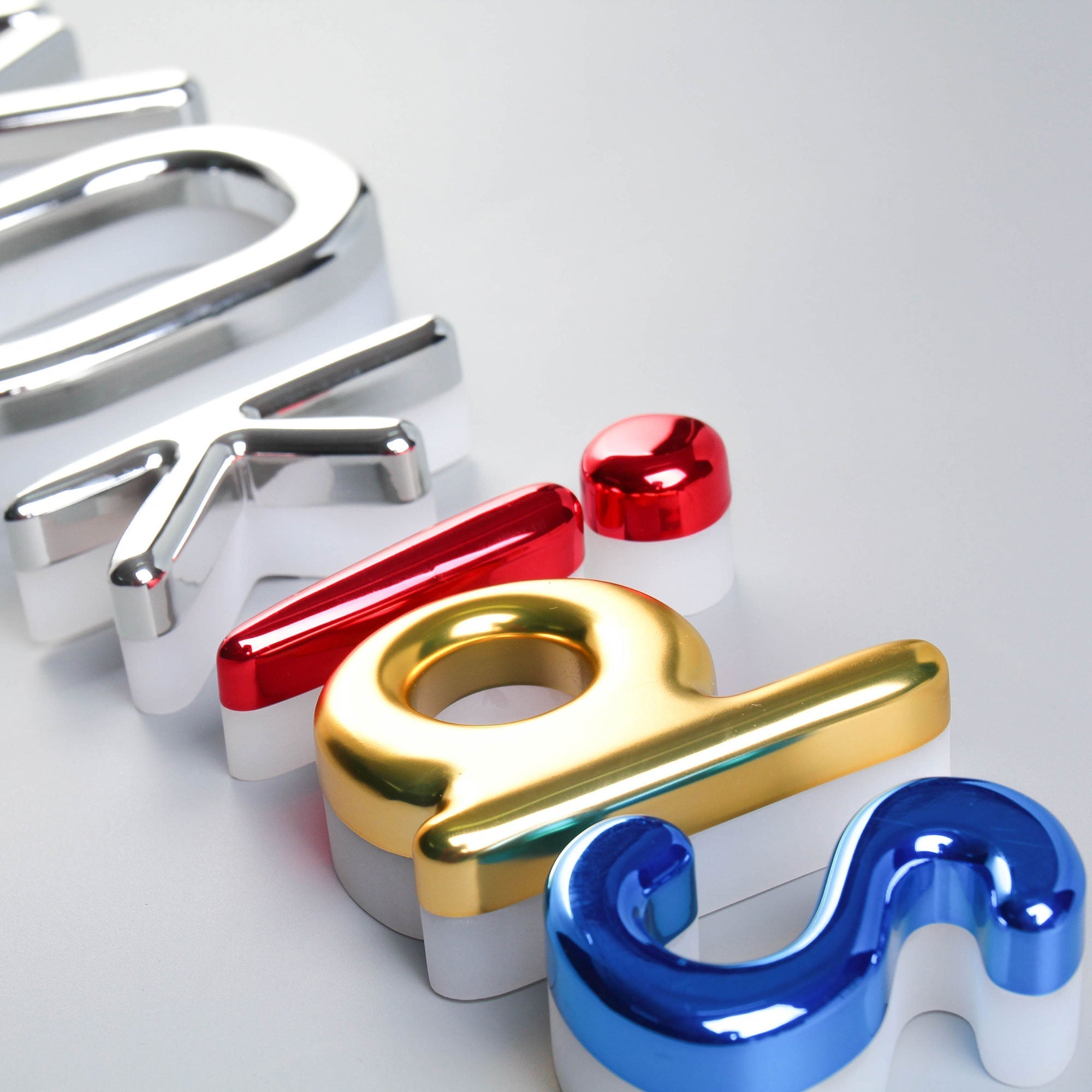 Illuminated alphabet outdoor shop front signs backlit letters vacuum c